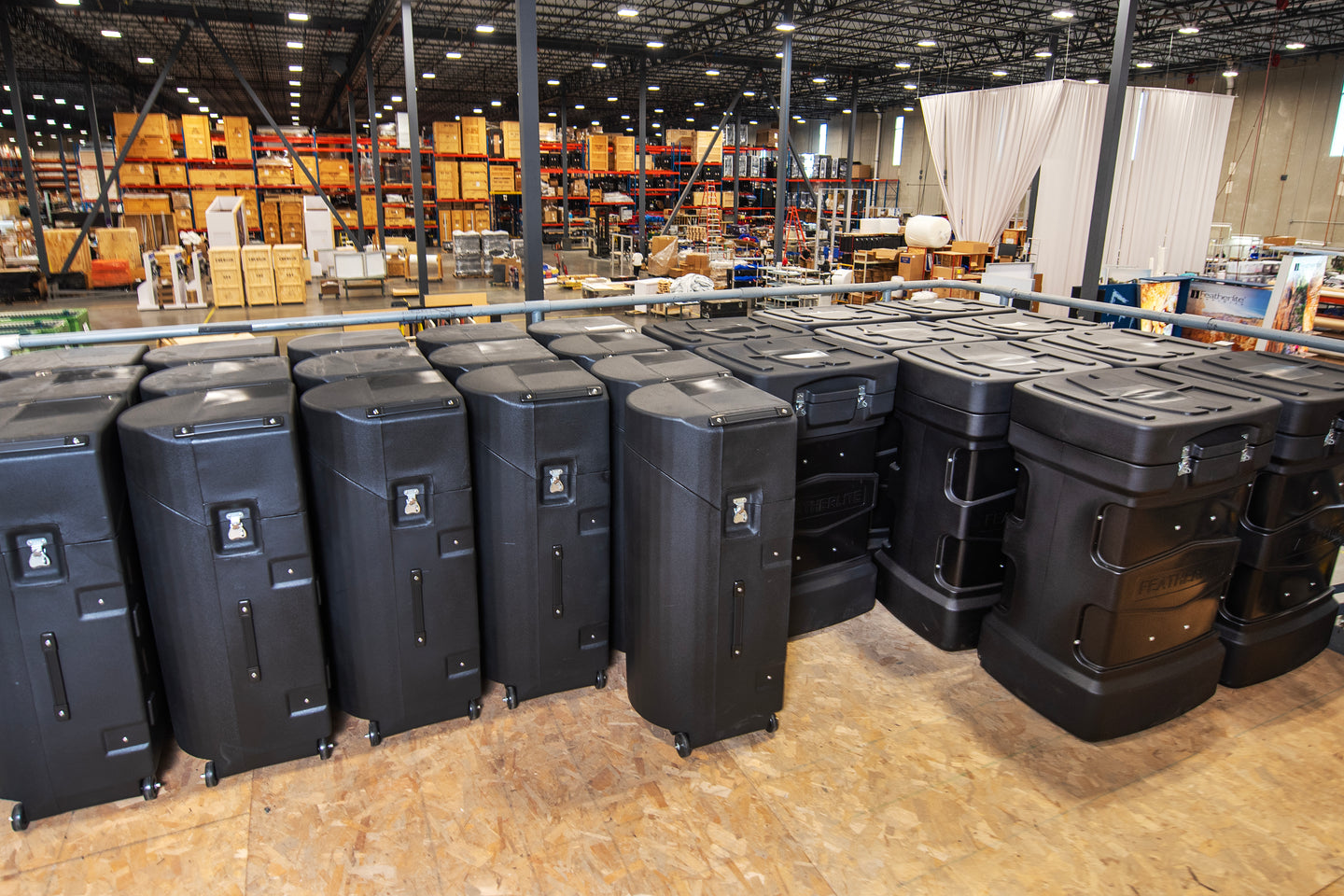 Featherlite Exhibits & Custom Trade Show Booths